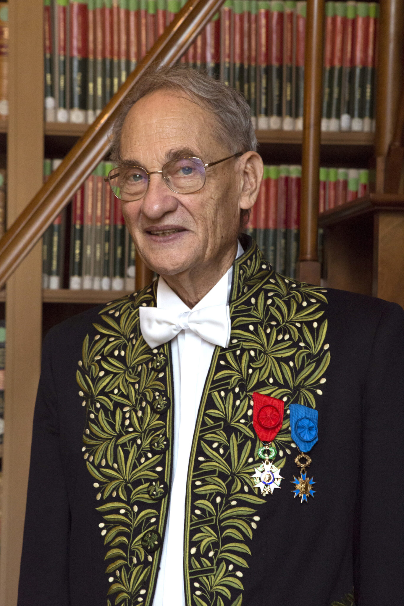 " De A à Oméga : le sonnet des voyelles" : conférence de Pierre Brunel ...